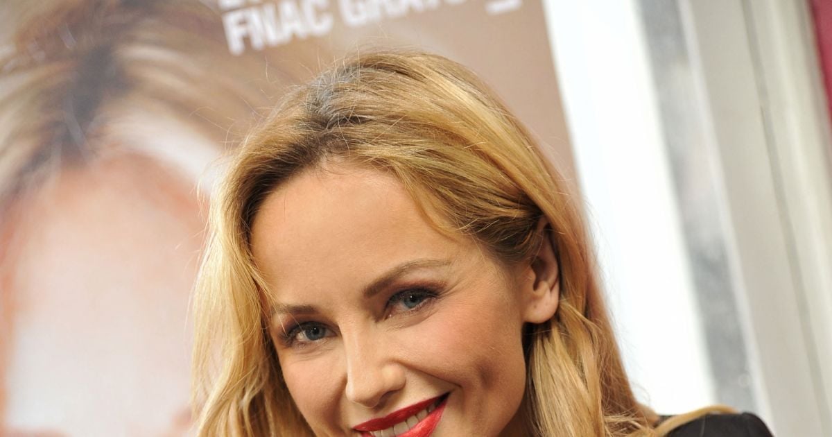 Le célèbre mannequin slovaque, Adriana Karembeu Ohanian a dédicacé son ...