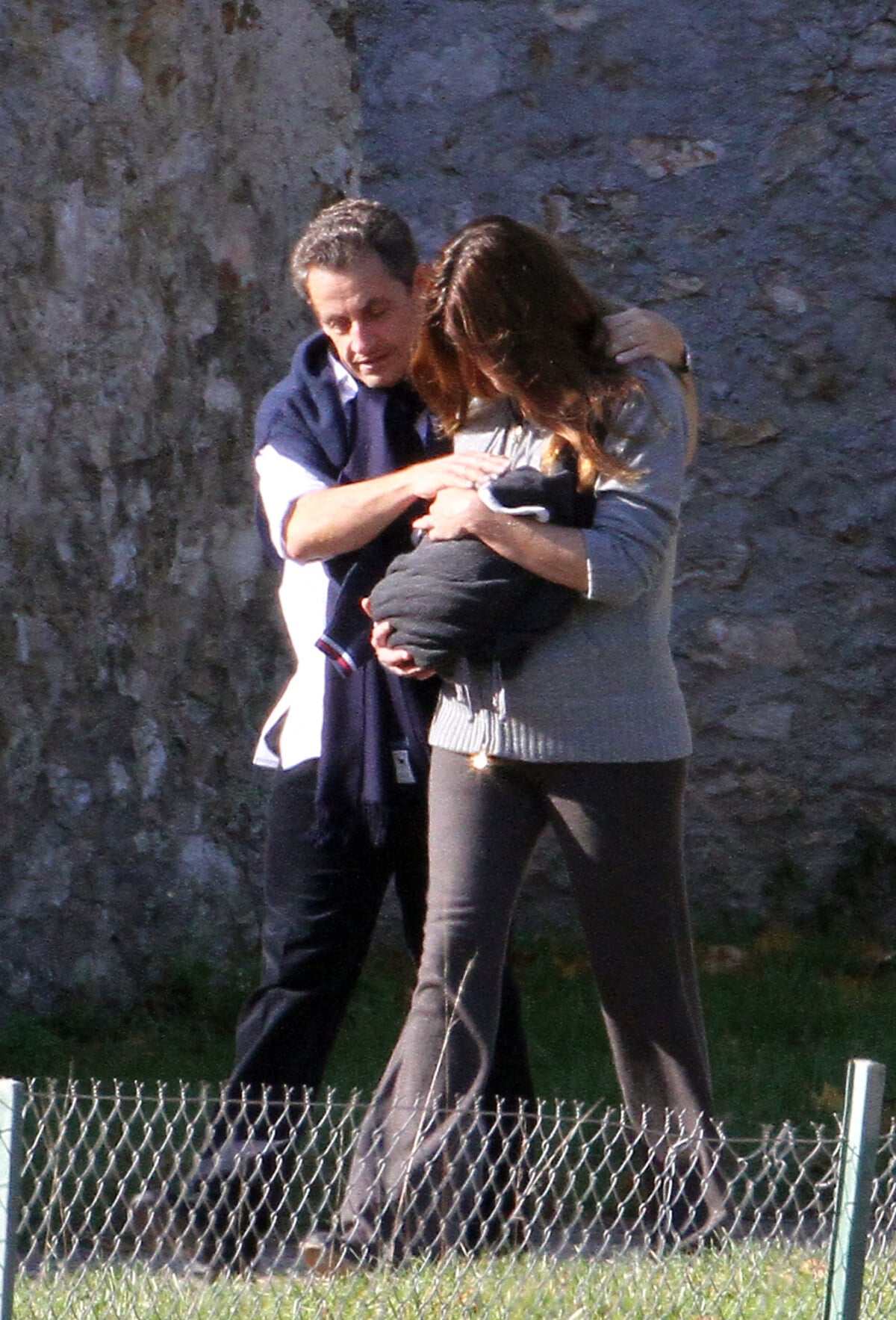 Photo : Nicolas Sarkozy et Carla Bruni-Sarkozy avec leur bébé Giulia à ...