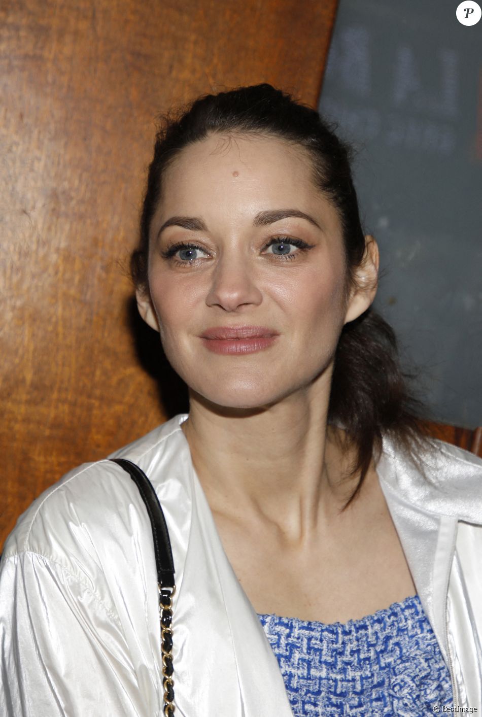 Exclusif - Marion Cotillard - Arrivées à la première du film Astérix et ...
