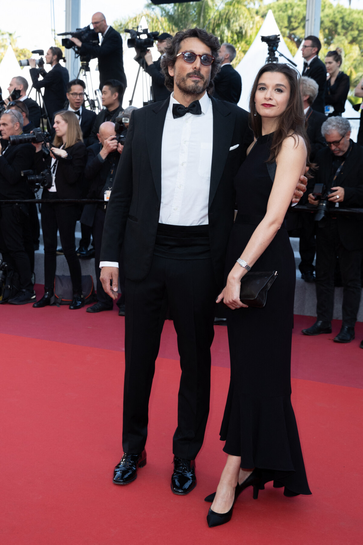 Photo : Vincent Elbaz et sa compagne Fanny Conquy - Montée des marches ...