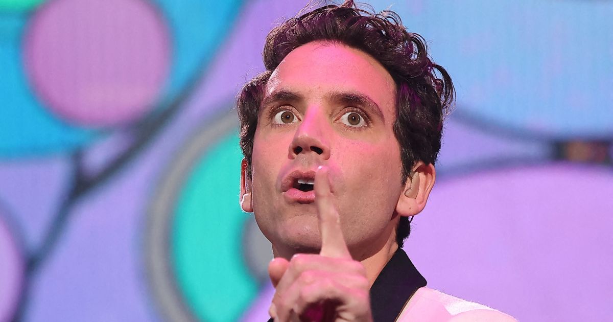 Exclusif - Mika - Enregistrement de l'émission Le gala des Pièces ...