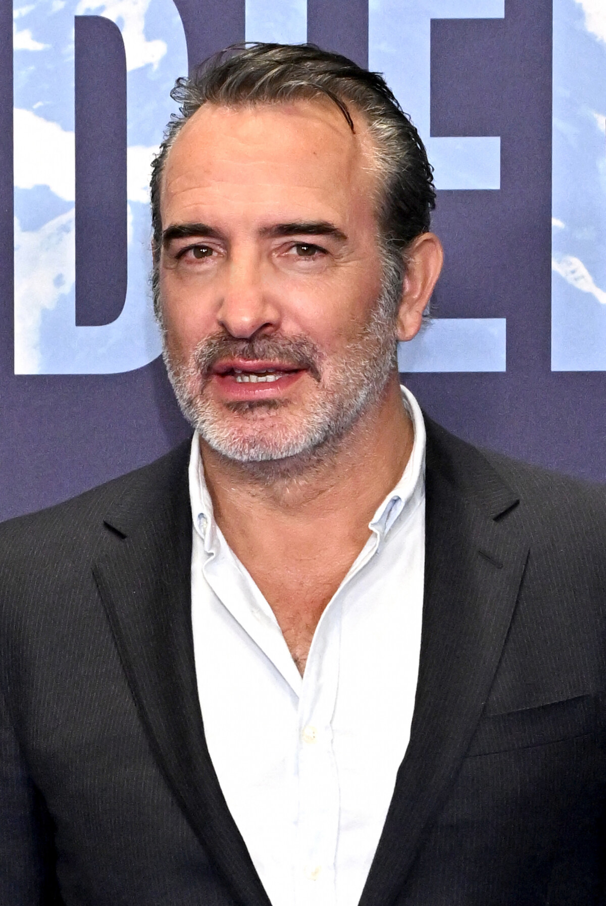 Photo : Jean Dujardin durant l'avant première mondiale au Grimaldi ...
