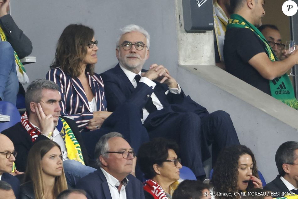 Pascal Praud et sa compagne Catherine - People lors de la finale de la ...