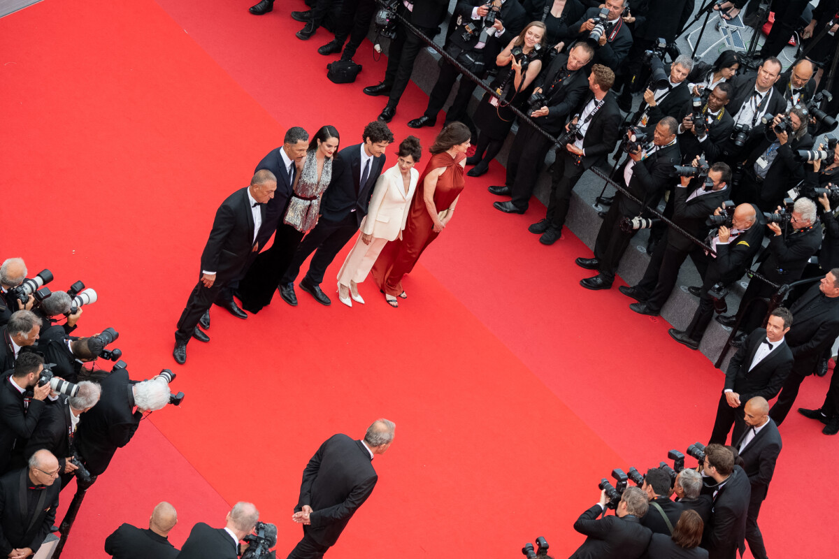 Photo : Il aurait fait passer le message à Louis Garrel qu'il n'y est ...