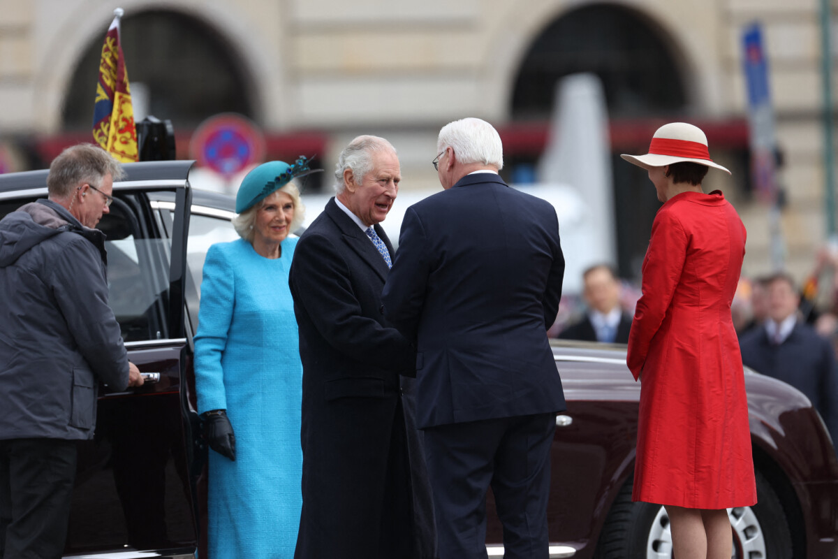 Photo : Le roi Charles III d'Angleterre et la reine consort Camilla ...