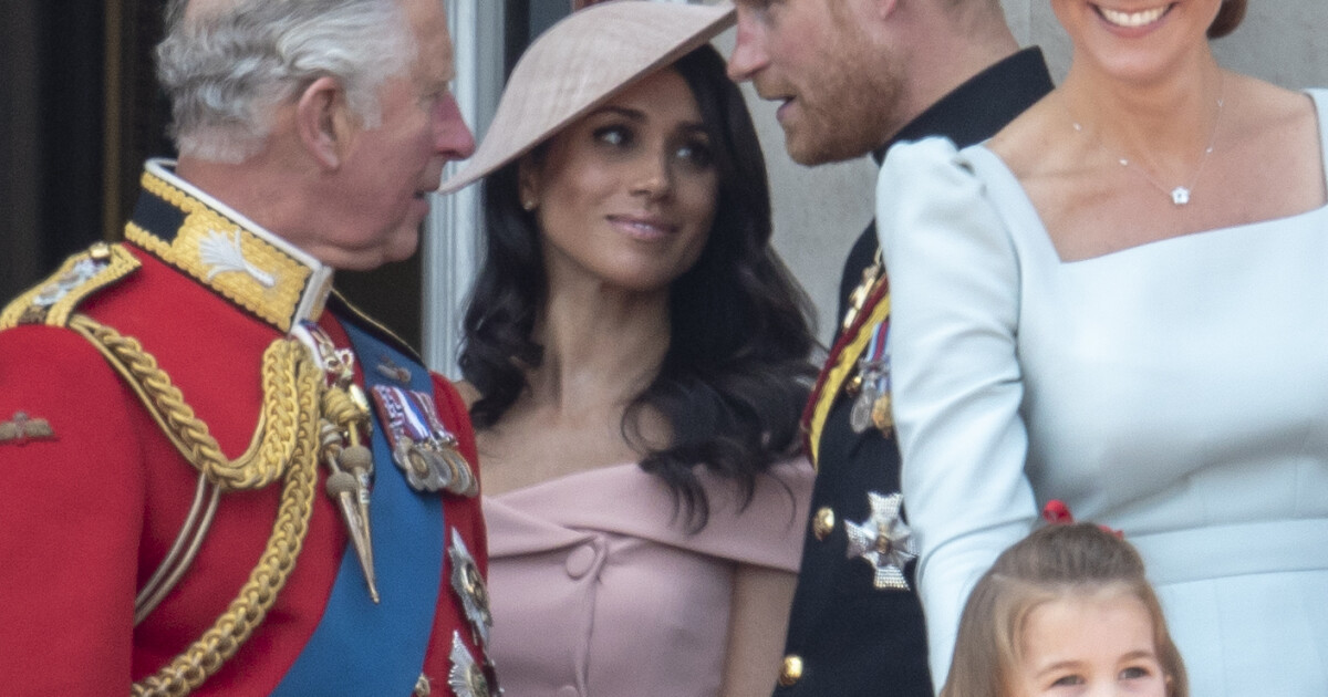 Meghan Markle grande absente du couronnement : la réaction ...