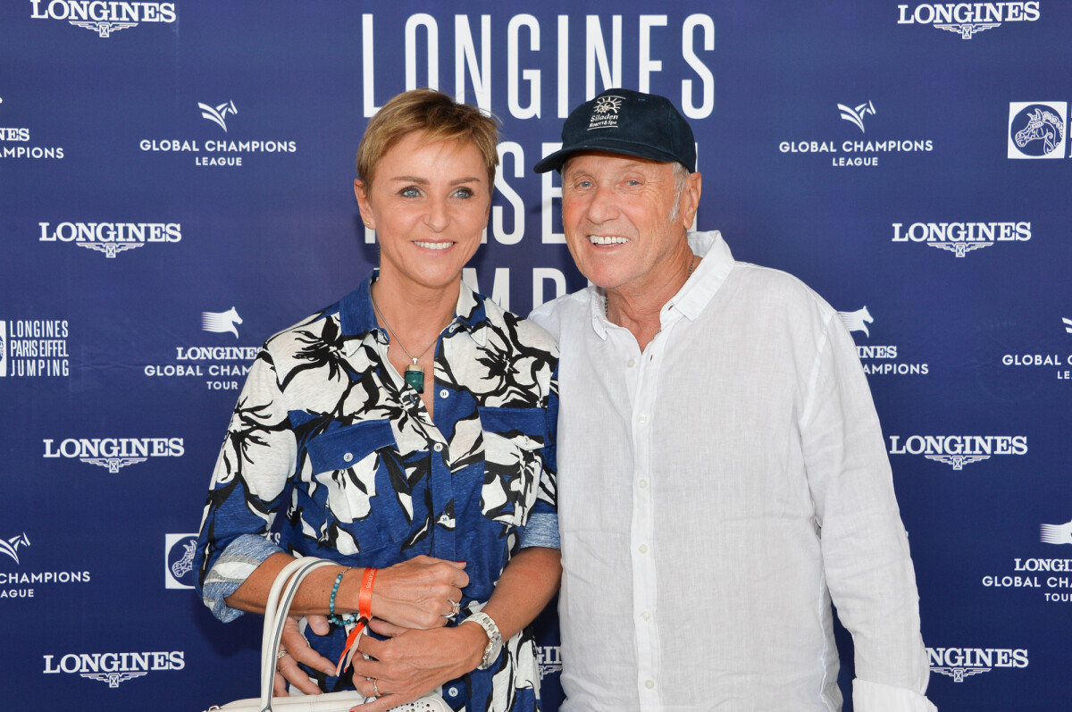 Photo : Exclusif - Yves Renier et sa femme Karin - Photocall du ...