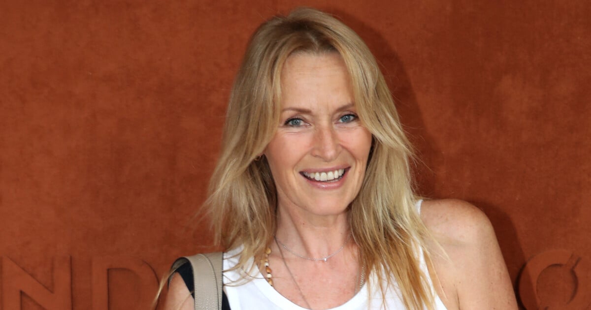 Estelle Lefébure et David Hallyday : un adorable cliché de leur petit ...