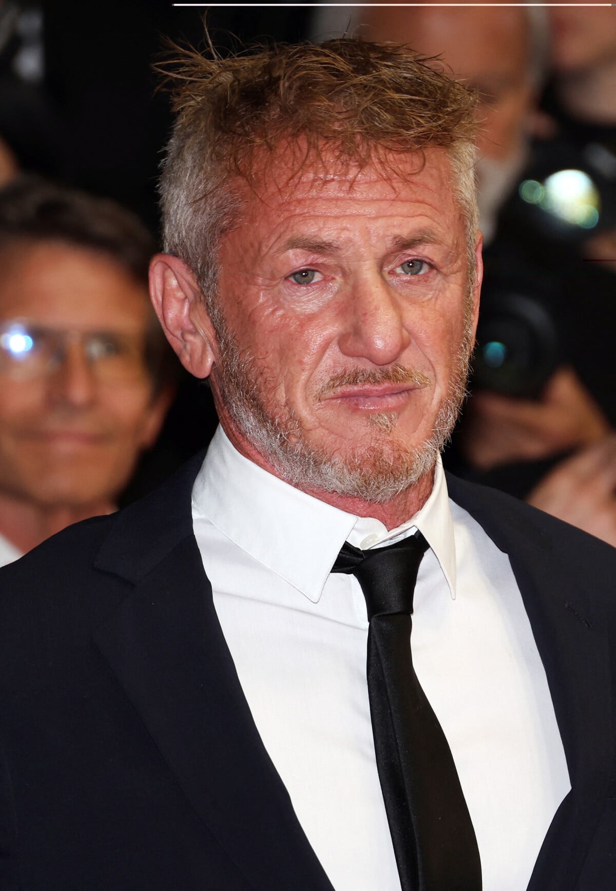 Photo : Sean Penn à la montée des marches de "Indiana Jones et le ...