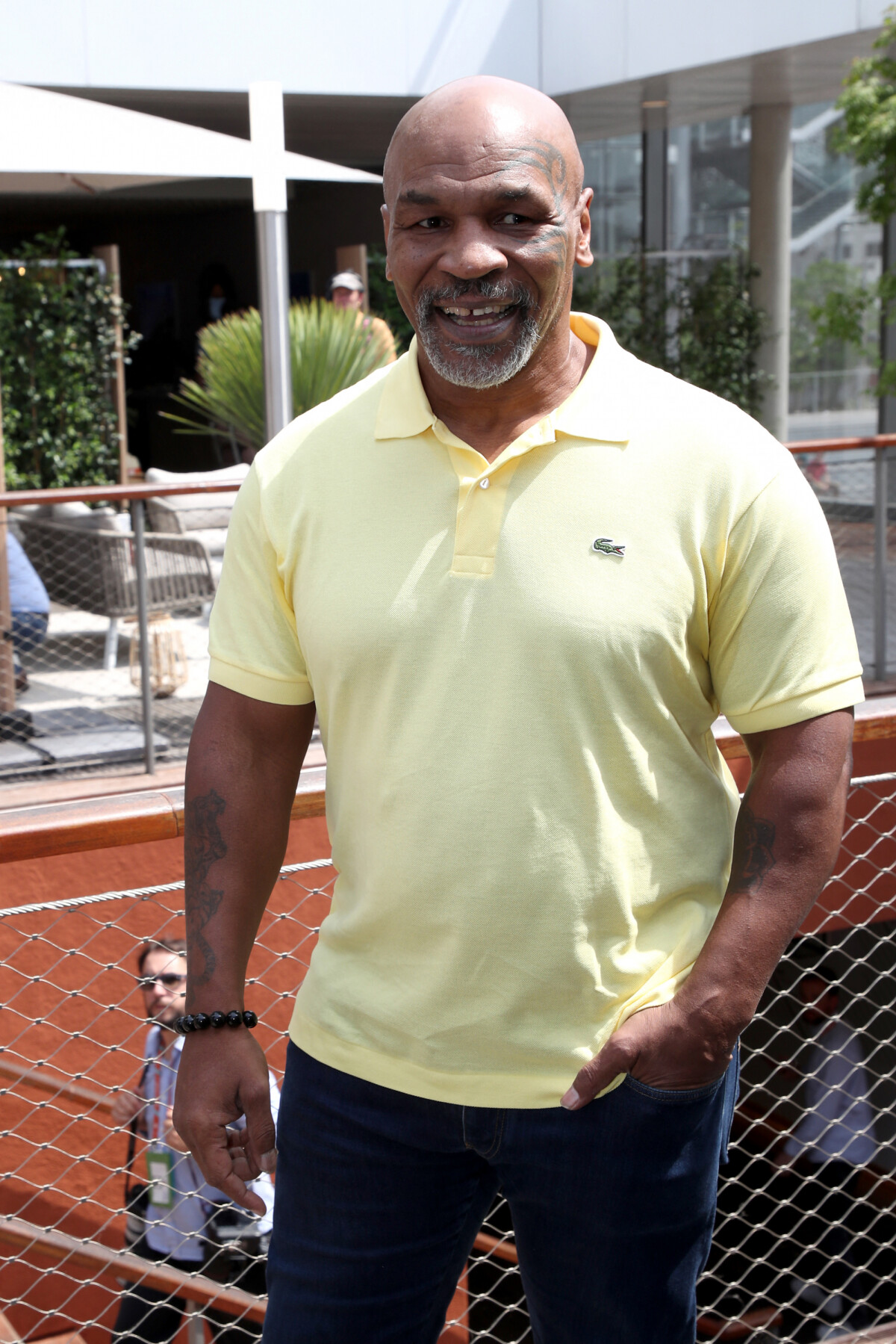 Photo : Exclusif - Mike Tyson lit un texte annonçant sa venu sur France ...