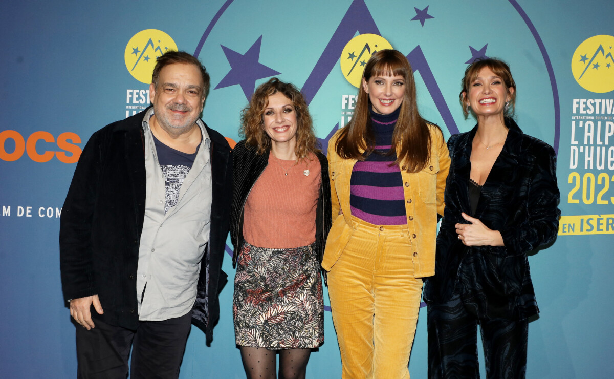Photo : Didier Bourdon, Carine Ribert, Frédérique Bel, Caroline Anglade pour le film "38,5 Quai ...