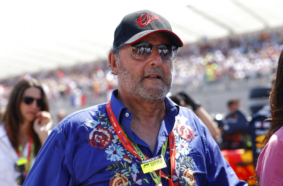 Photo : Jean Reno - Les célébrités lors du Grand Prix de France de ...