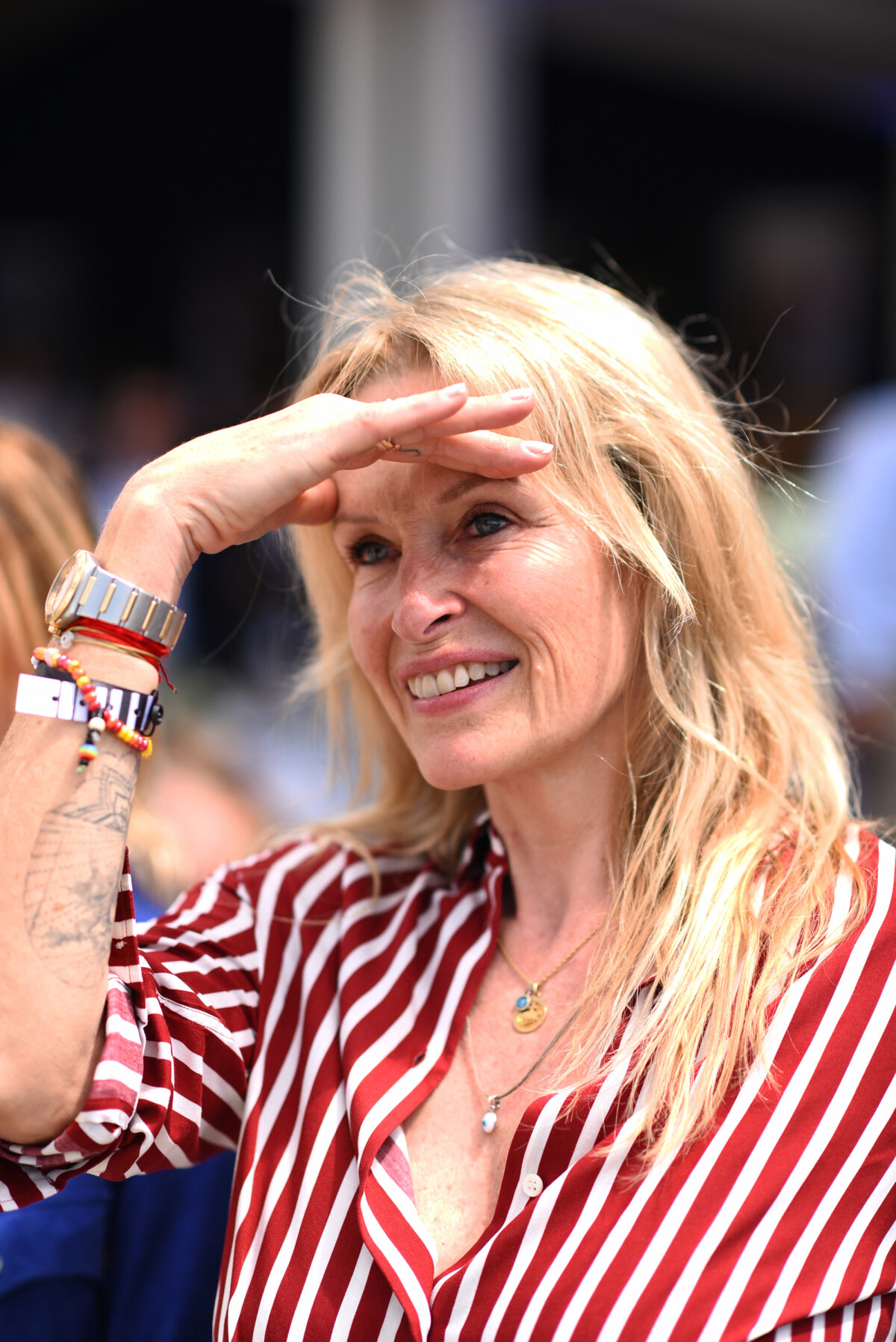 Photo : Estelle Lefébure à la remise du Prix Elle (CSI 5) lors de la ...