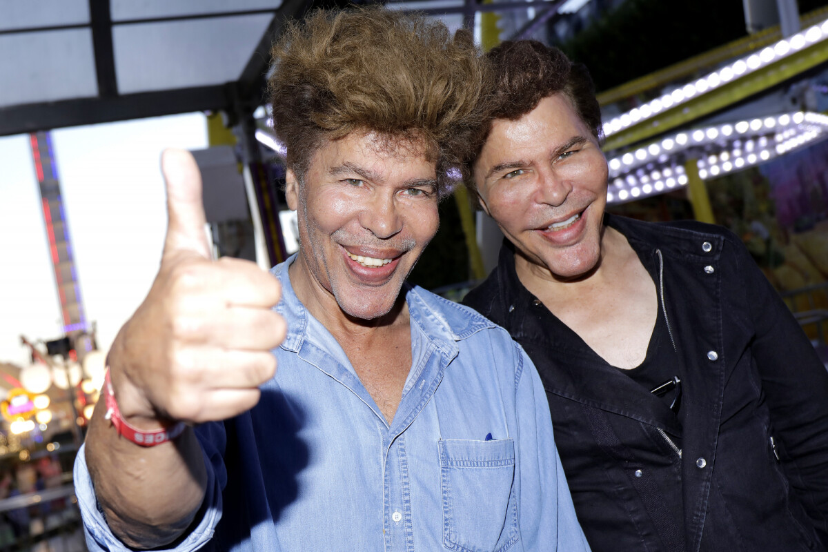 Photo : Les frères Igor et Grichka Bogdanoff (Bogdanov) - Ouverture de ...