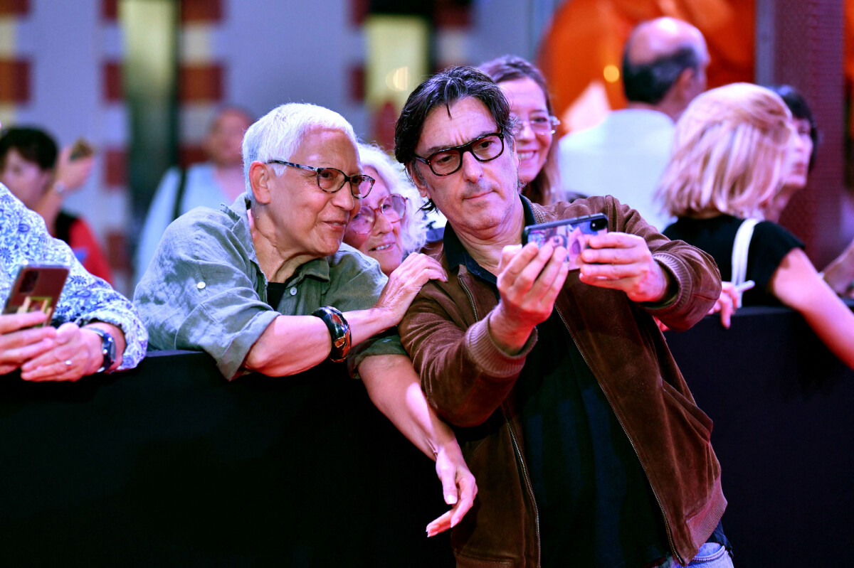 Photo : Yvan Attal durant la soirée d'ouverture de la 5eme édition du festival Cinéroman au ...