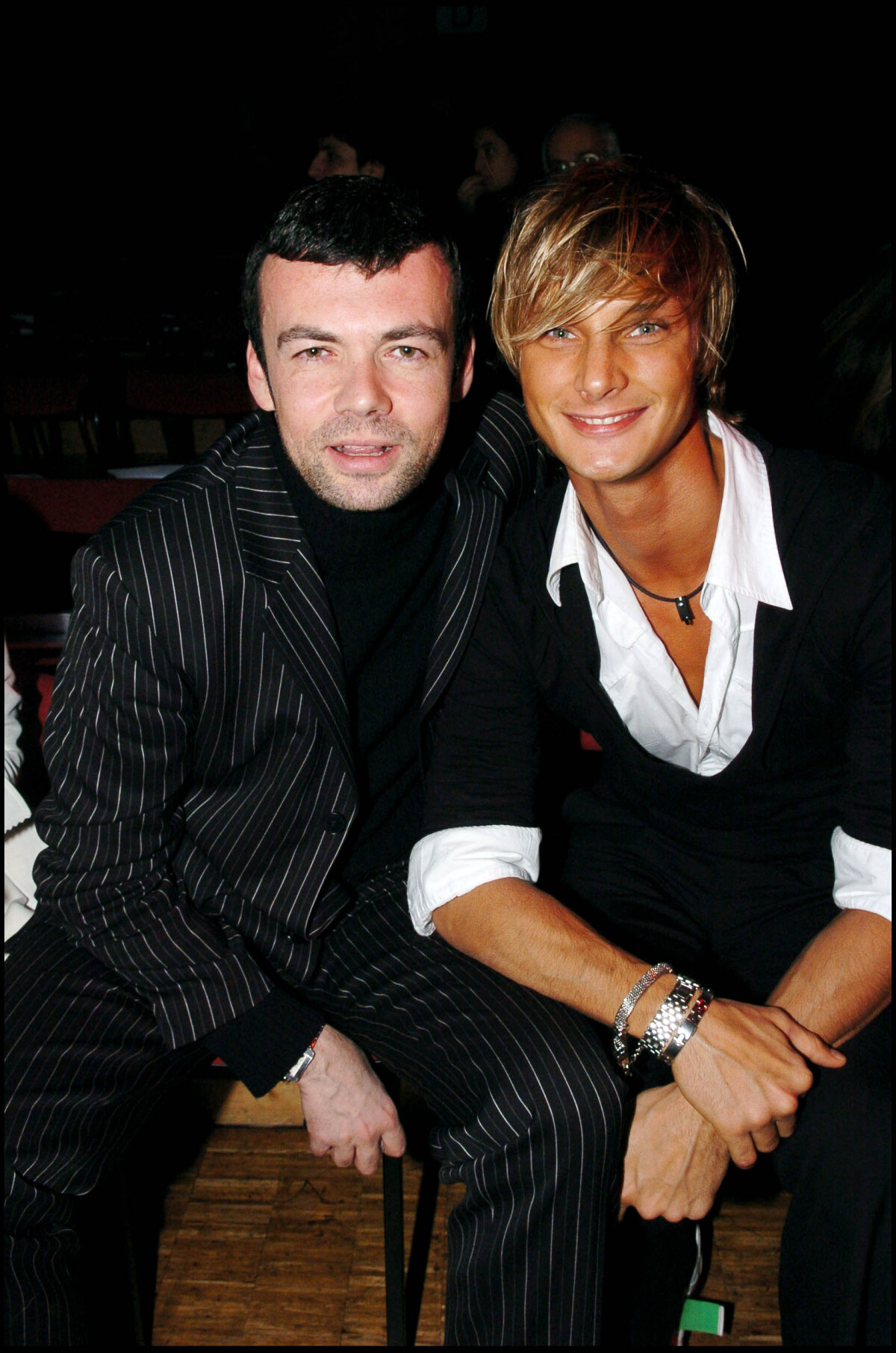 Photo : XAVIER ANTHONY ET BENJAMIN DES "QUEER" - MOHAMED DIA ORGANISE ...