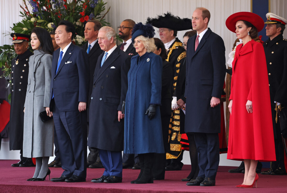 Photo : Le président de la Corée du Sud, Yoon Suk Yeol, et sa femme Kim ...