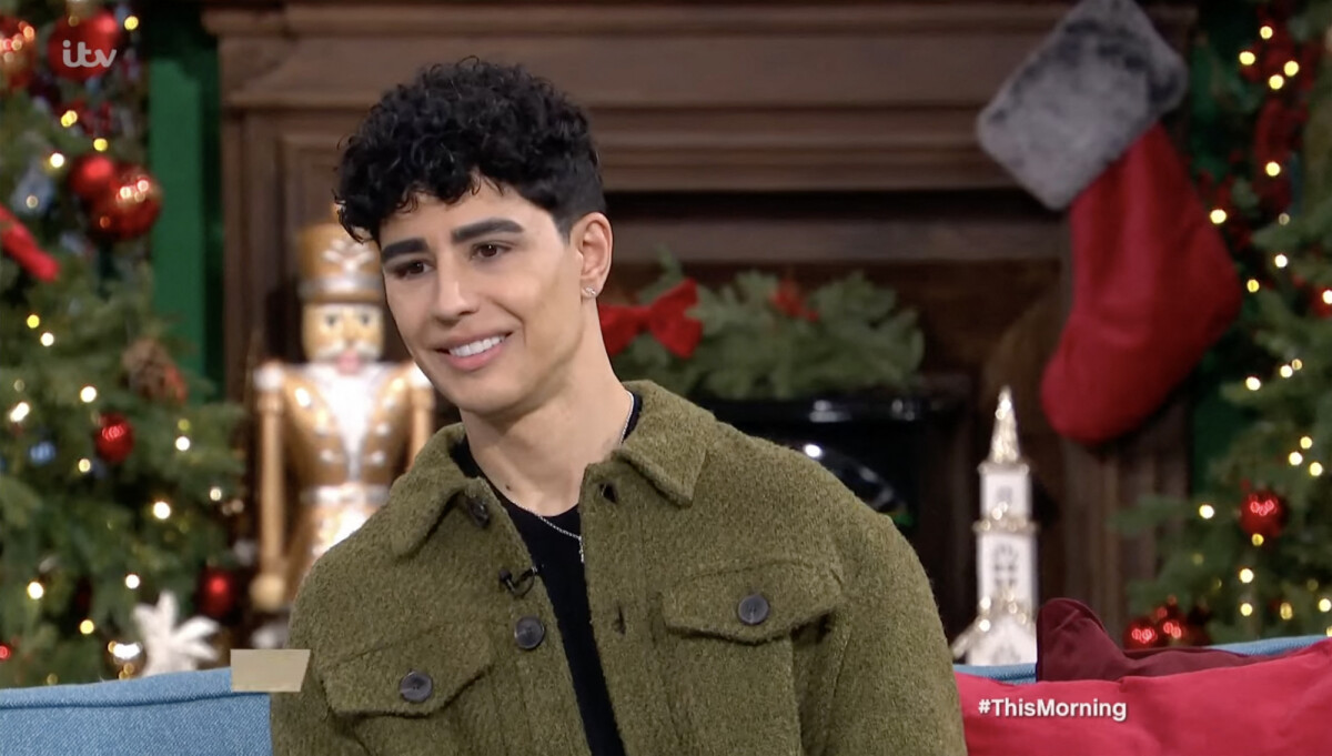 Photo : Omid Scobie dans l'émission britannique "This Morning" crédit ...