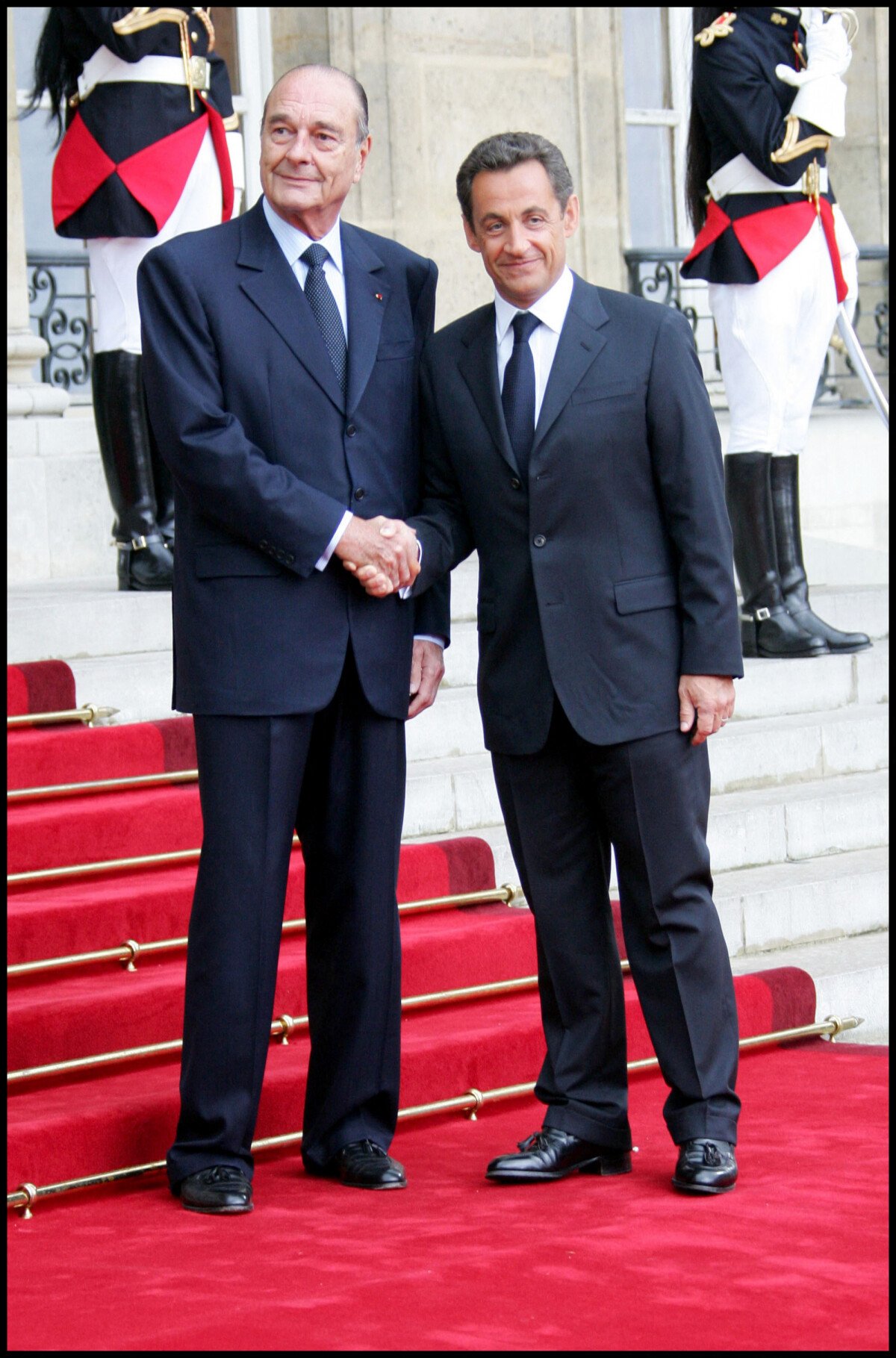 Photo Passation De Pouvoir Entre Les Présidents Jacques Chirac Et Nicolas Sarkozy En 2007