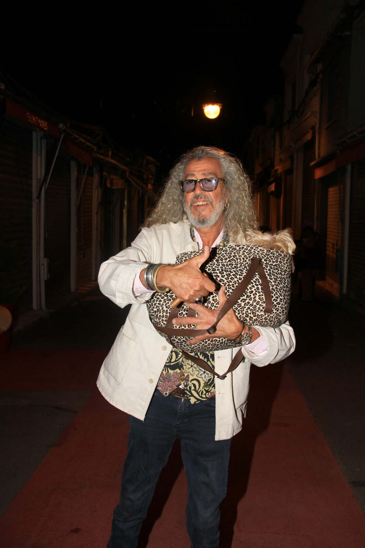 Photo : Exclusif - Djamel Bentenah (Affaire conclue) - Le Marché Biron ...