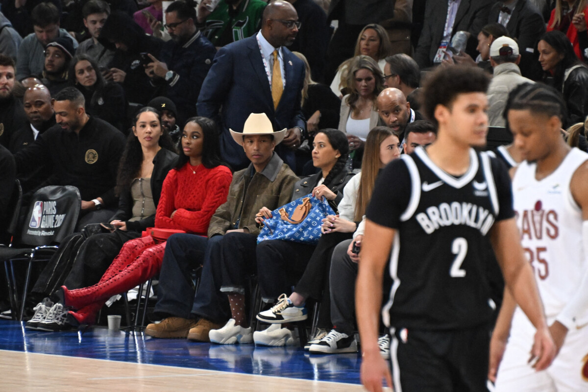 Photo : Célébrités assistent au match de basket de NBA entre les Cavs ...