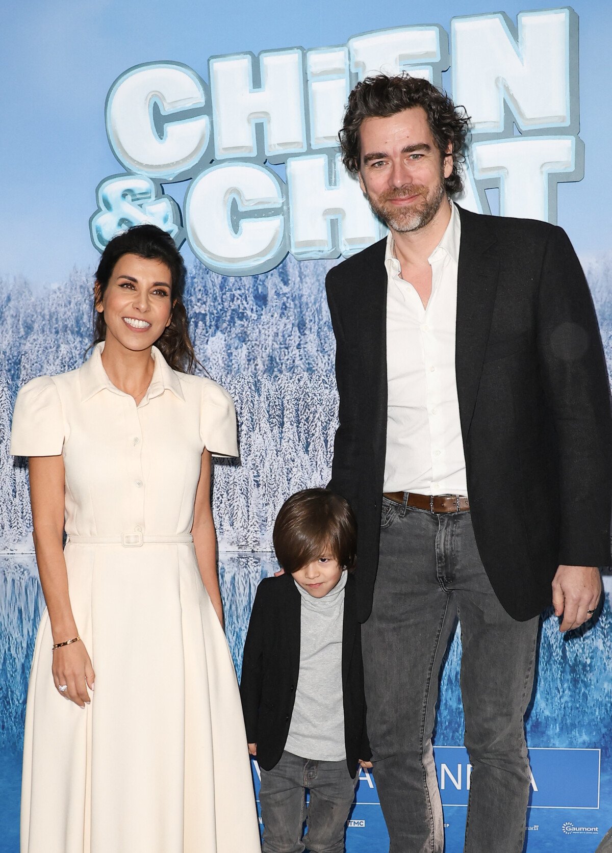 Photo : Reem Kherici avec son mari Gilles Lemaire et leur fils - Avant-première du film "Chien ...
