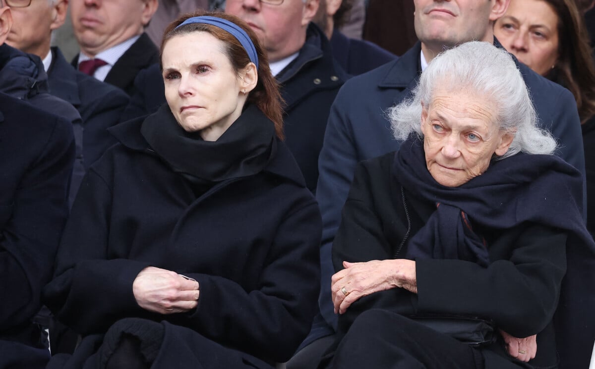 Photo : Judith Badinter, Elisabeth Badinter - Hommage national à Robert ...