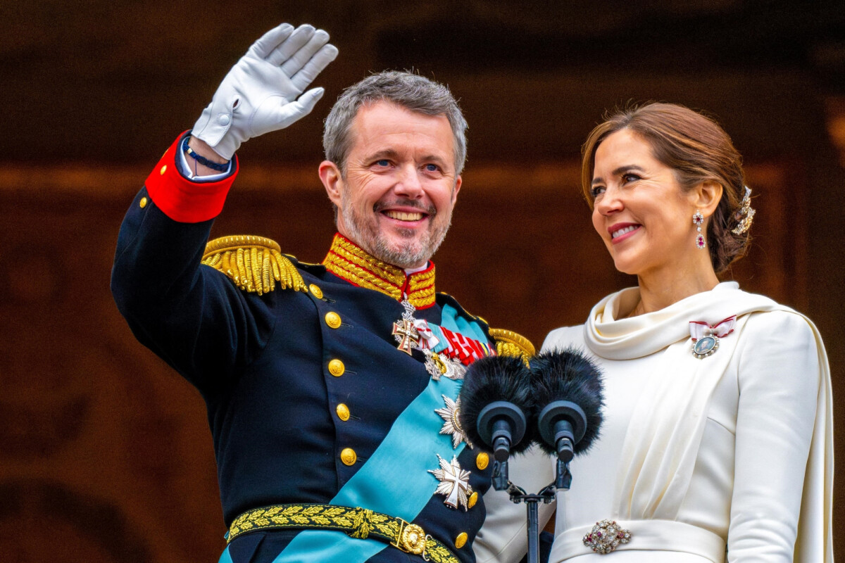 Photo : Le roi Frederik X de Danemark et la reine Mary de Danemark ...