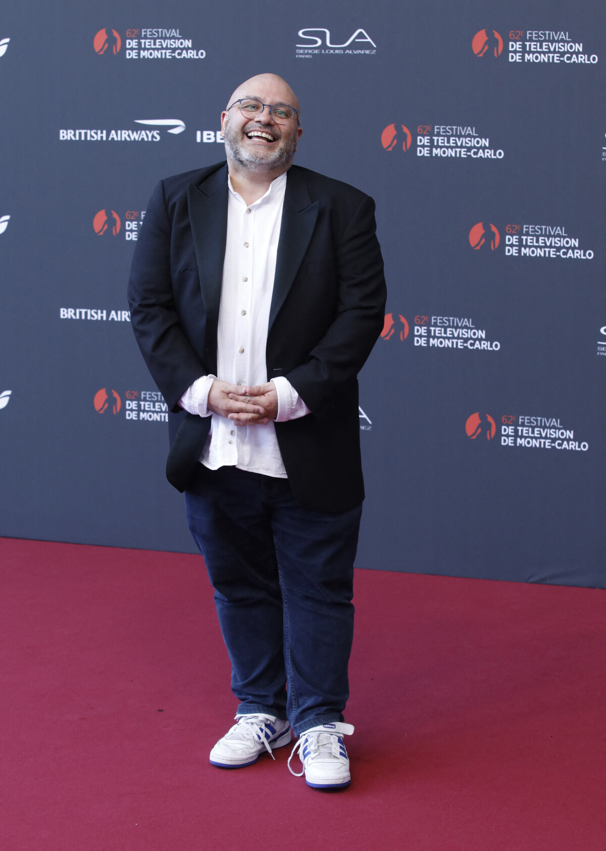 Photo : Yoann Riou sur le tapis rouge du photocall de la cérémonie d ...