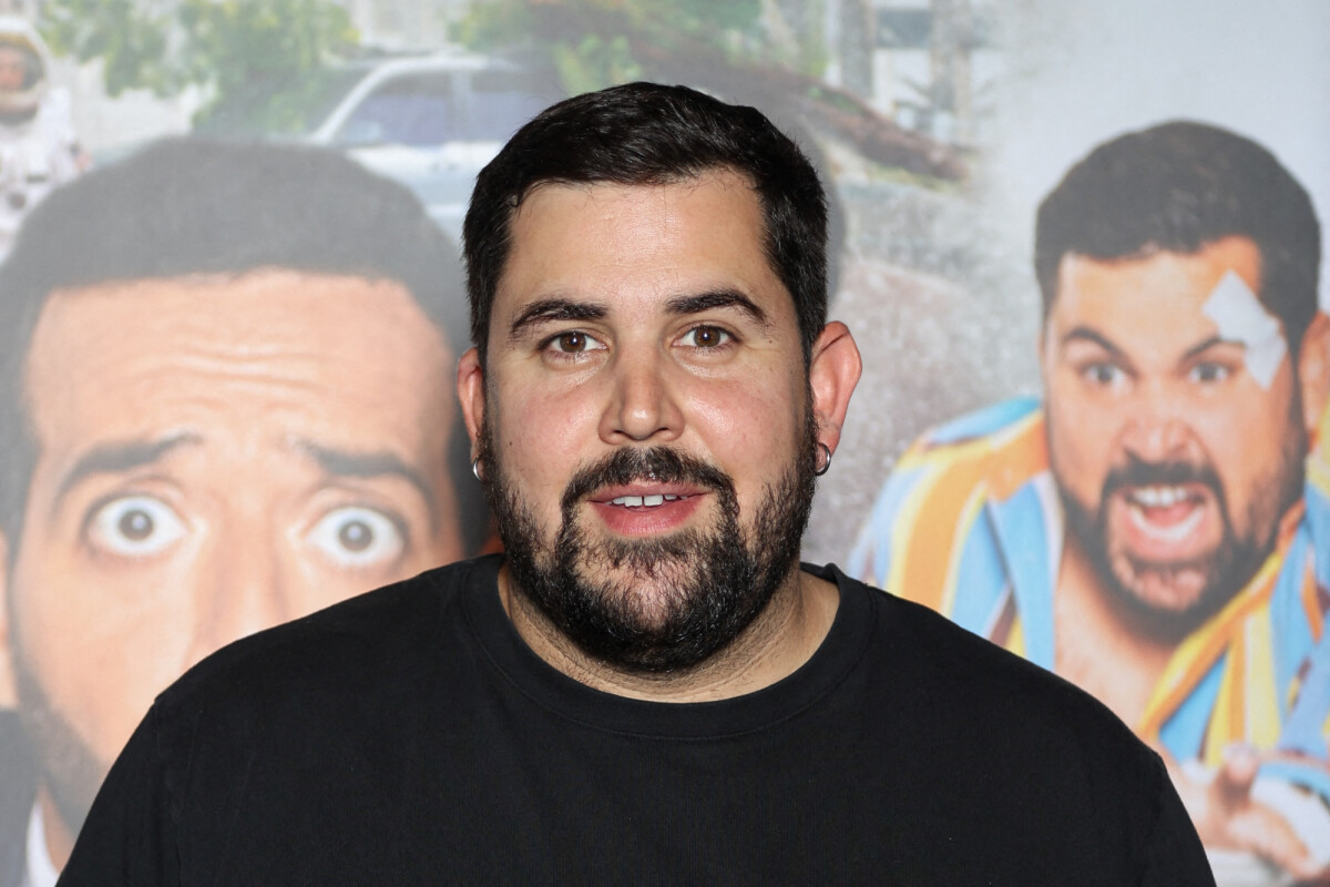 Photo : Victor-Artus Solaro, alias Artus, assiste à l'avant-première du ...