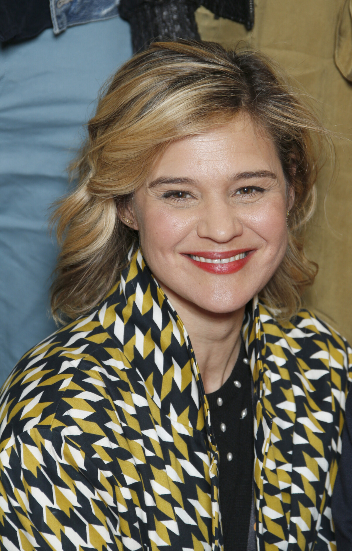 Photo : No Web - Marie Denarnaud de la série HPI - Photocall lors du ...