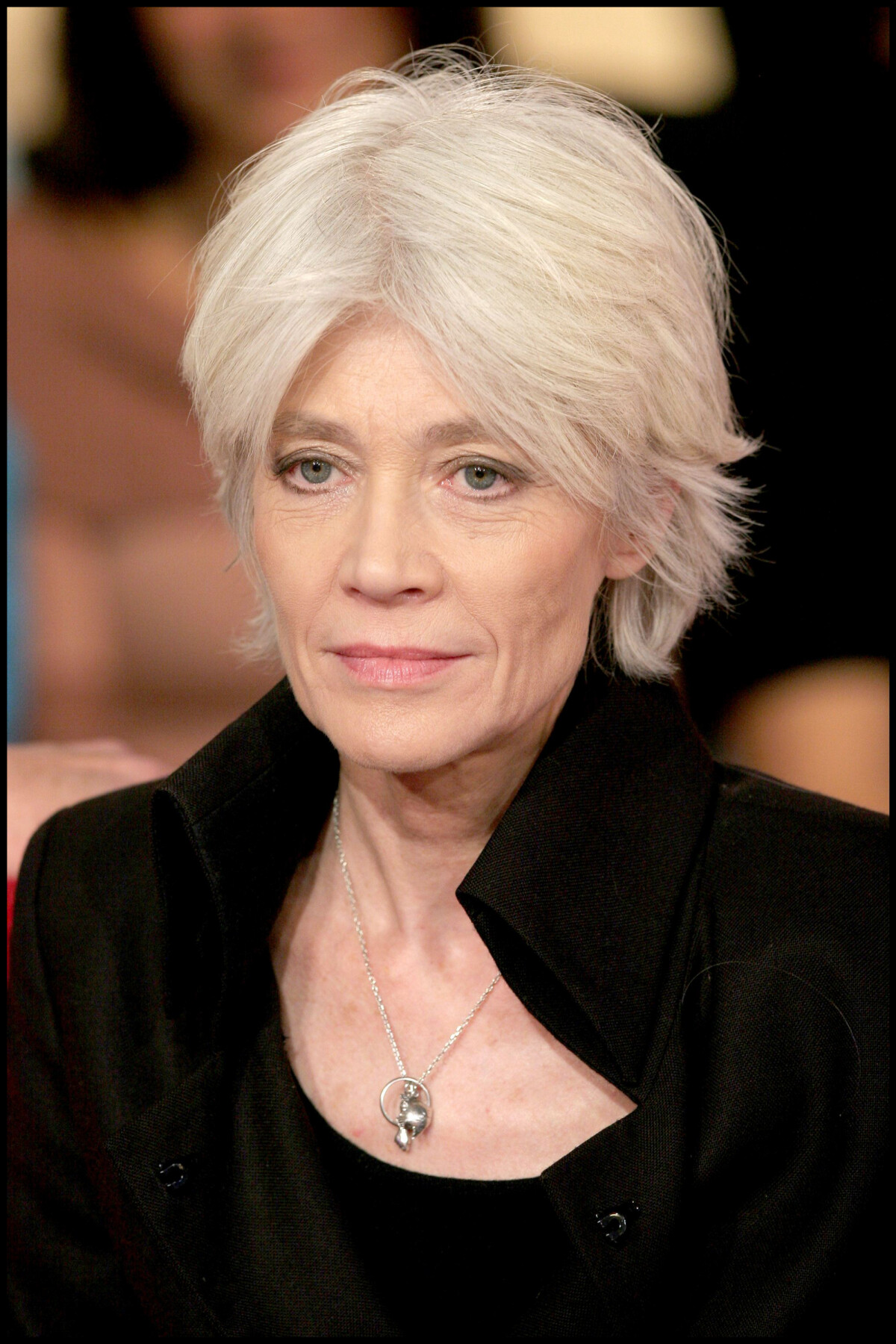 Photo : Françoise Hardy sur le plateau de l'emission 'Vivement Dimanche ...