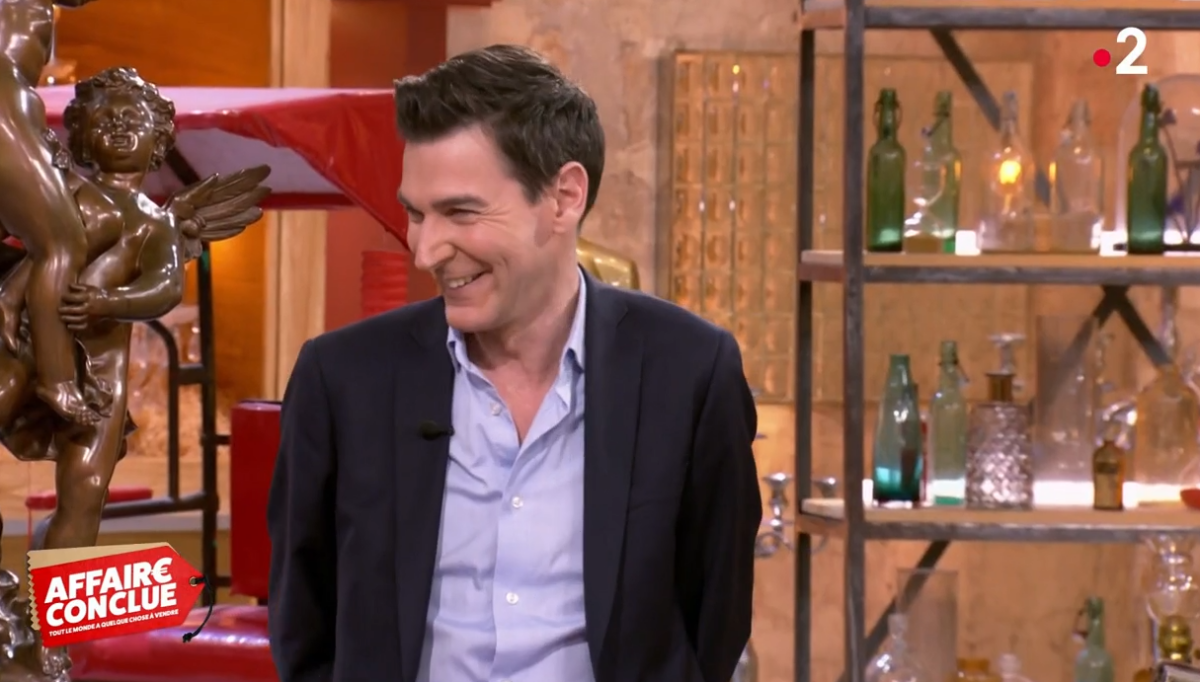 Photo : Julia Vignali et Harold Hessel dans "Affaire conclue" sur ...