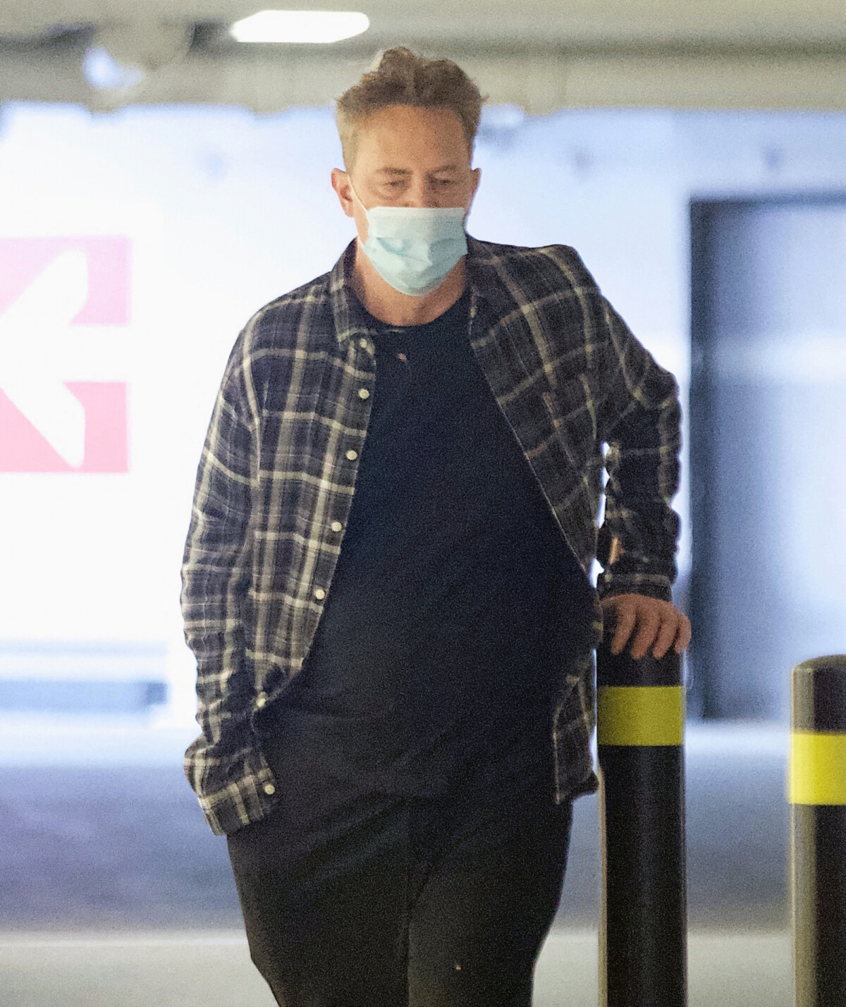 Photo : Matthew Perry, en bonne santé, est vu pour la première fois ...