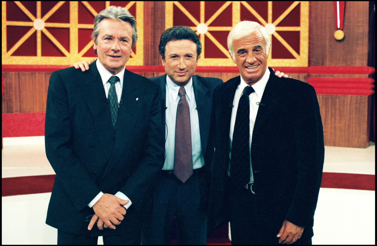 Photo : Alain Delon, Michel Drucker et Jean-Paul Belmondo - Purepeople