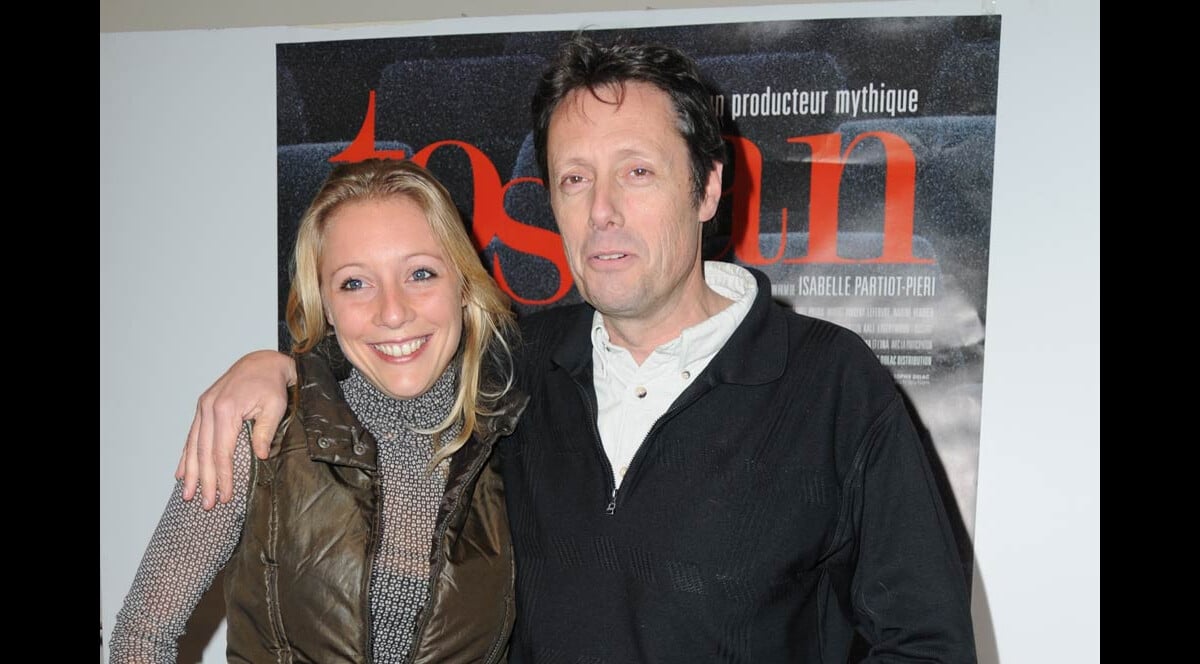 Photo : Antoine de Maximy et sa compagne Cécile à l'occasion de l'avant ... Photo : Antoine de Maximy et sa compagne Cécile à l'occasion de l'avant ...
