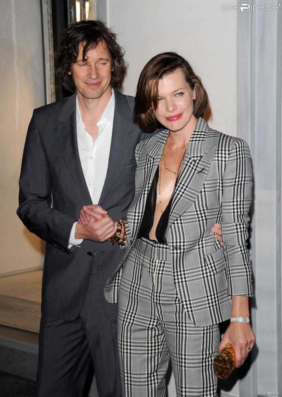 Milla Jovovich et son époux à la soirée Tom Ford le 24 février 2011 ...