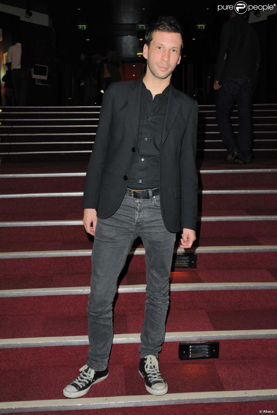 Alex Beaupain à Paris le 21 septembre 2011. - Purepeople