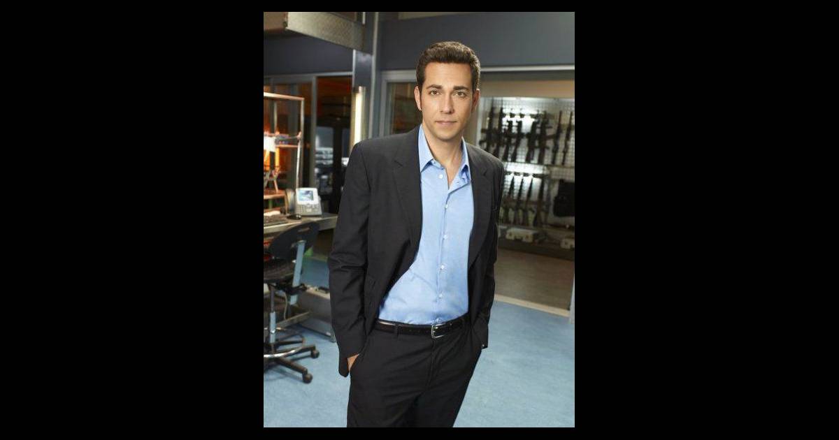 Zachary Levi dans Chuck - Purepeople