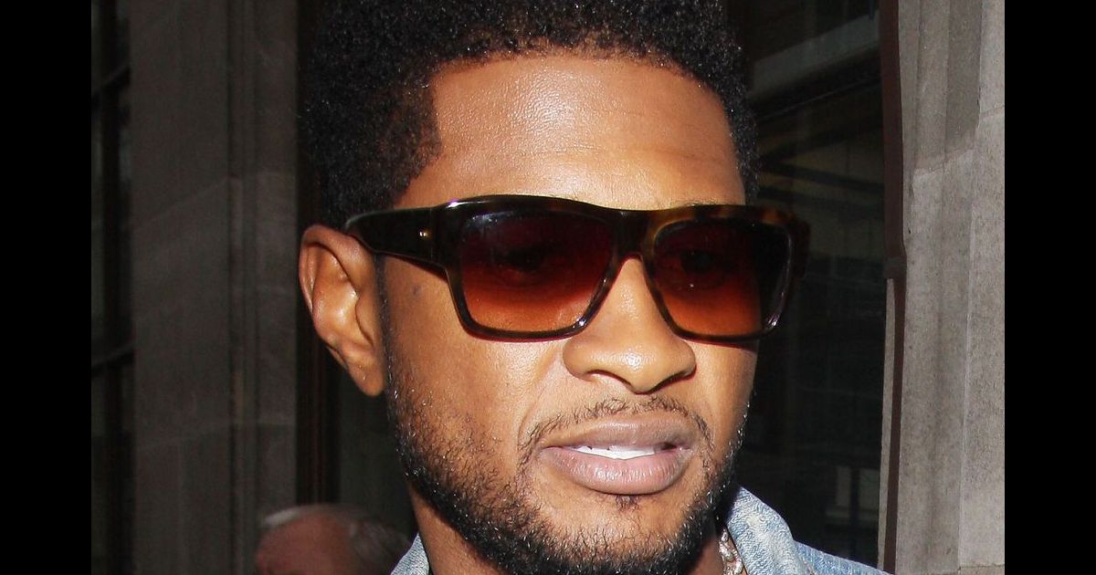 Usher en mars 2012 - Purepeople