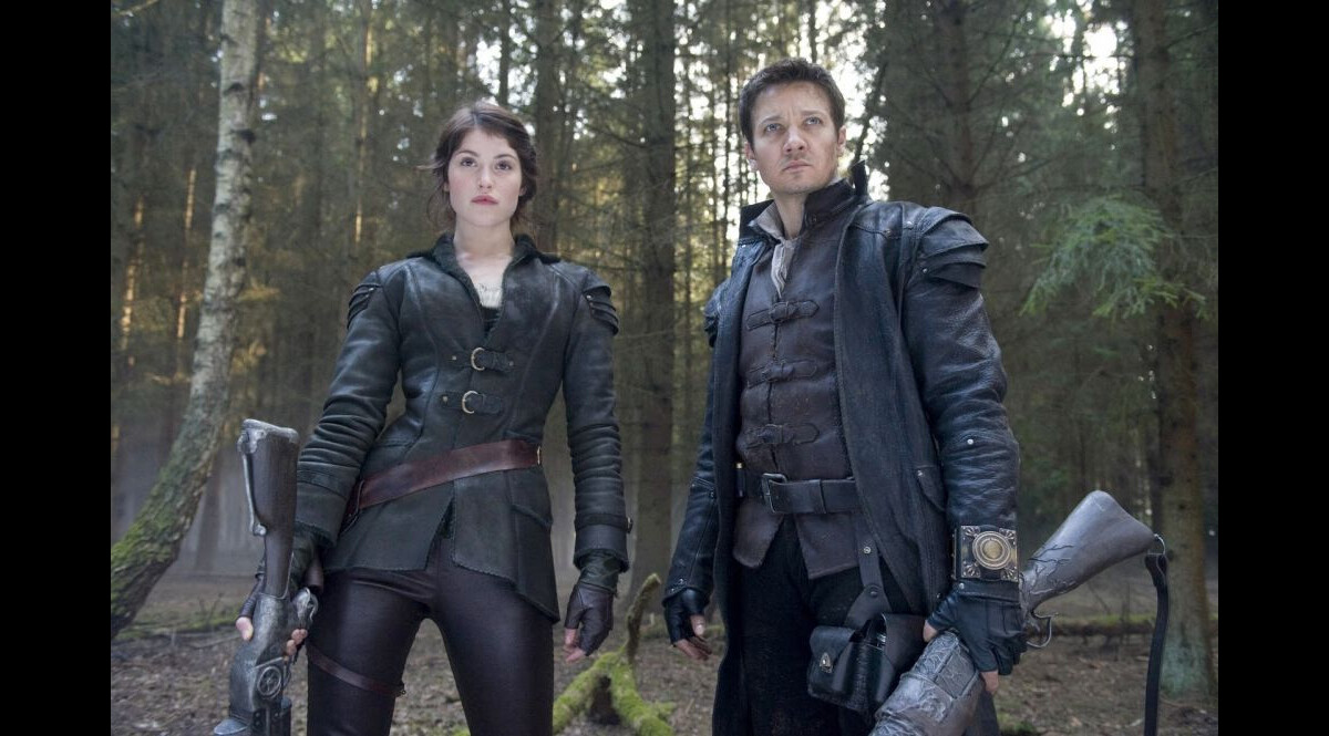 Photo : Gemma Arterton et Jeremy Renner dans Hansel et Gretel : Witch ... Photo : Gemma Arterton et Jeremy Renner dans Hansel et Gretel : Witch ...