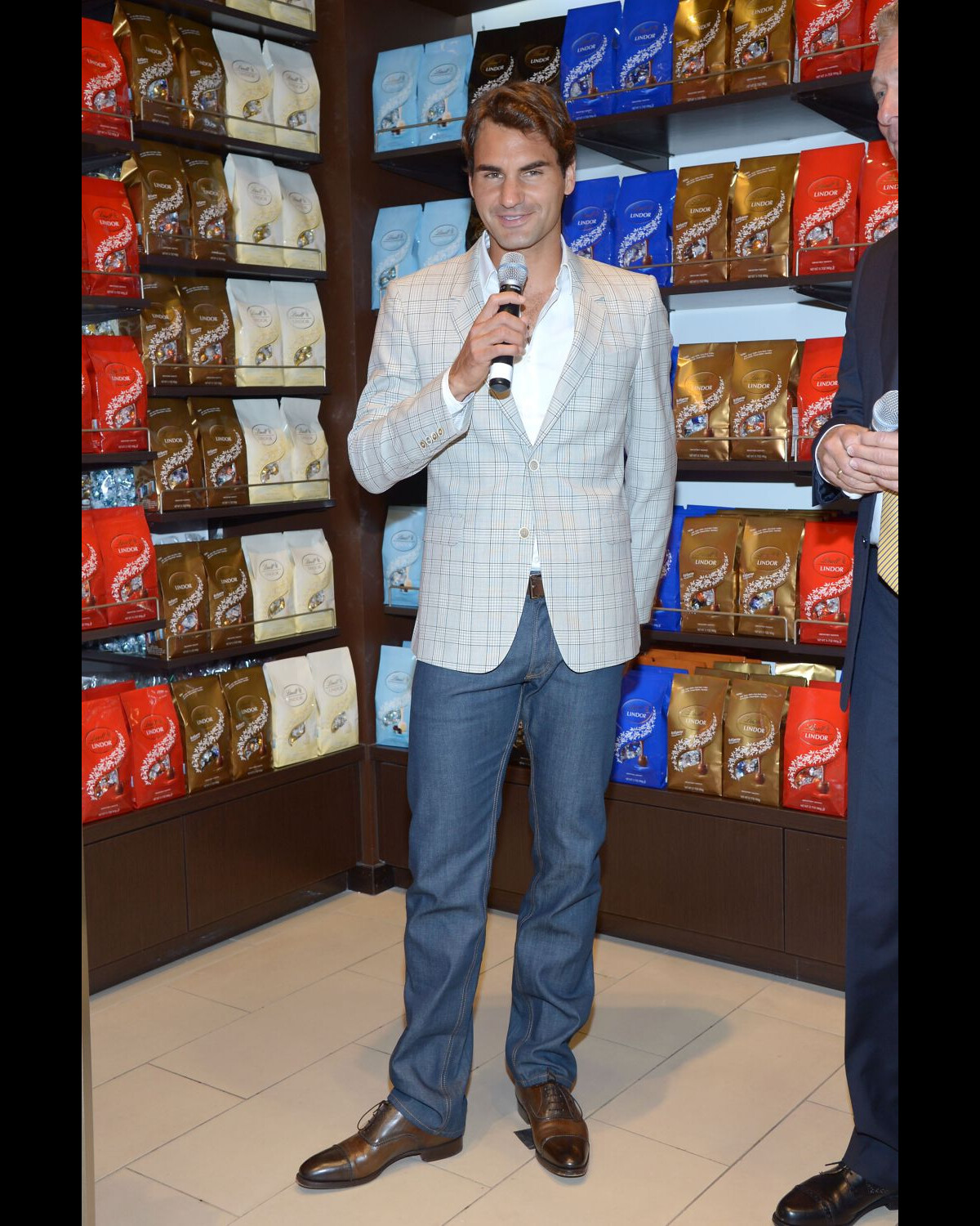 Photo : Roger Federer, ambassadeur Lindt, lors du lancement de la ...