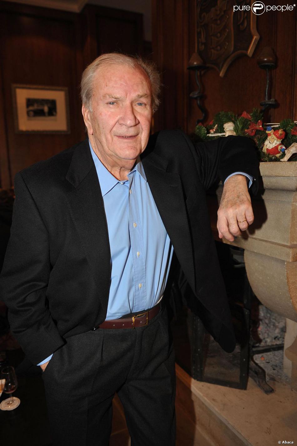 Pierre Mondy lors de la cérémonie d'ouverture du 16e Festival du Film ...
