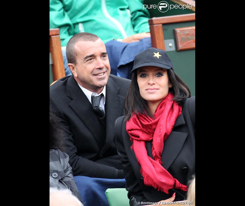 Jade Foret, enceinte, et Arnaud Lagardère, amoureux, assistent aux ...