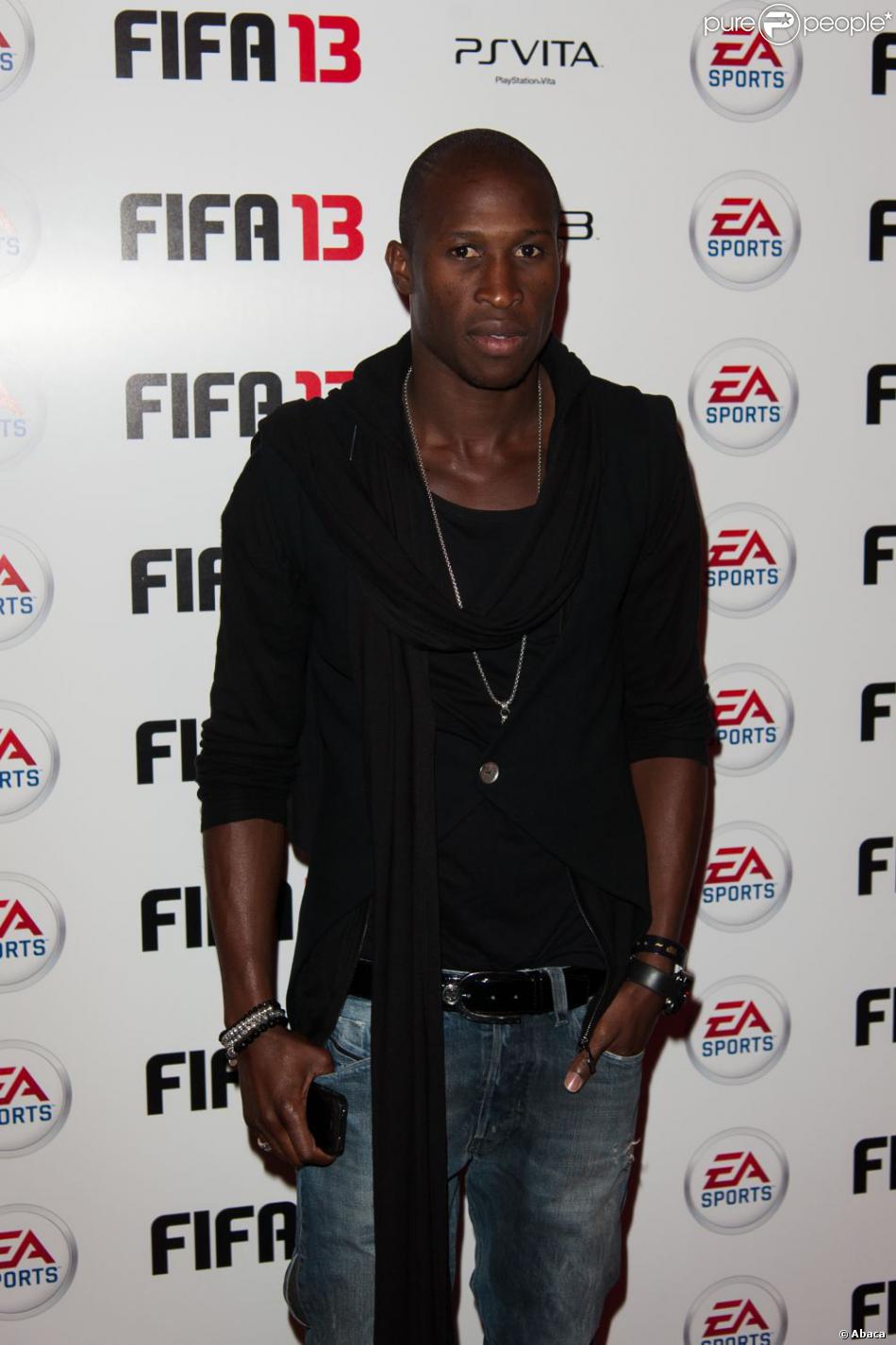Rod Fanni était titulaire lors de la soirée de lancement FIFA 13, le 25 ...