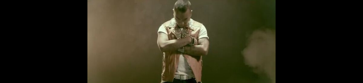 Photo : Willy Denzey dans son nouveau clip pour le single Invasian ...