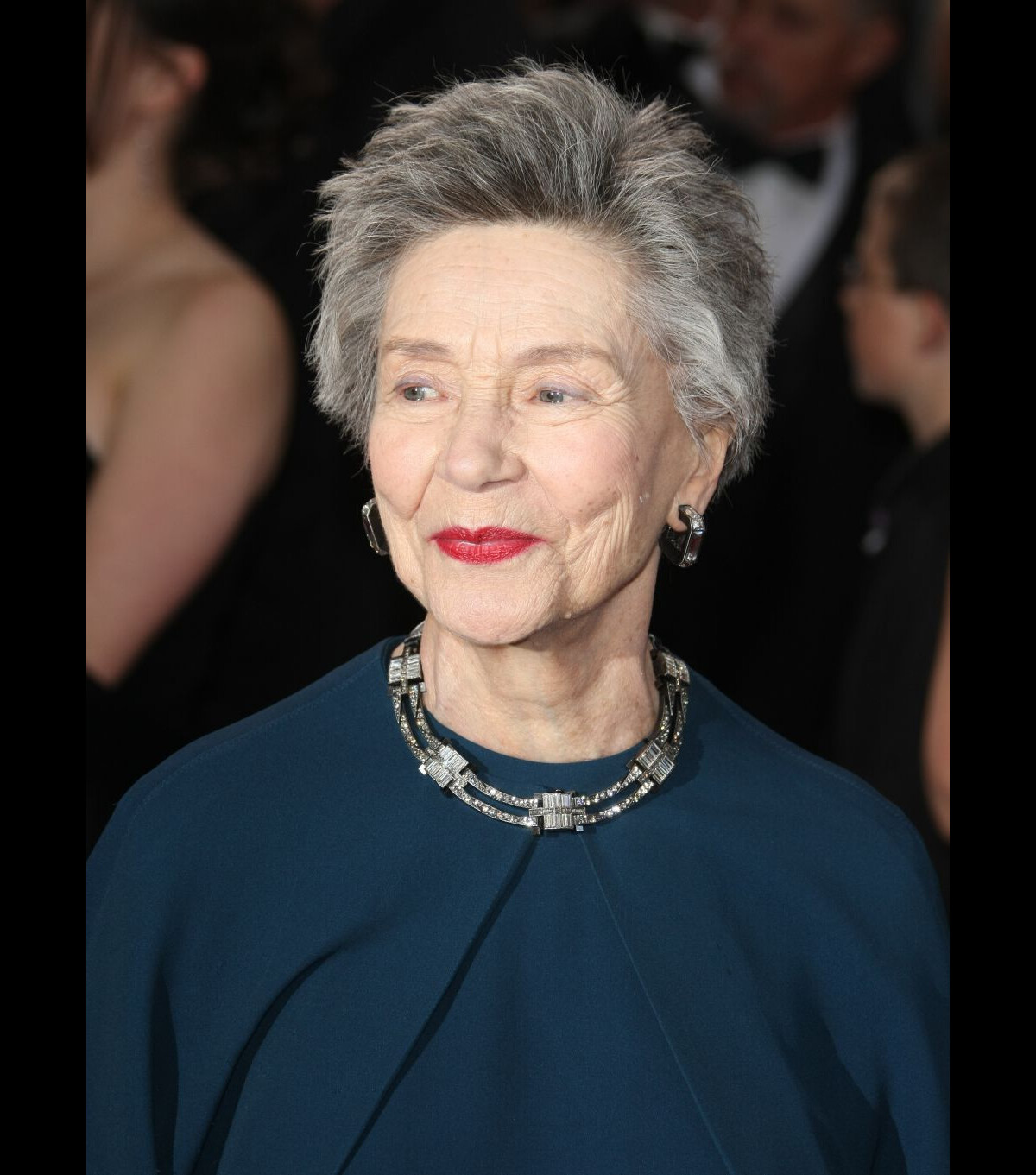 Photo : Emmanuelle Riva en Lanvin pour les 85e Oscars au Dolby Theatre ...
