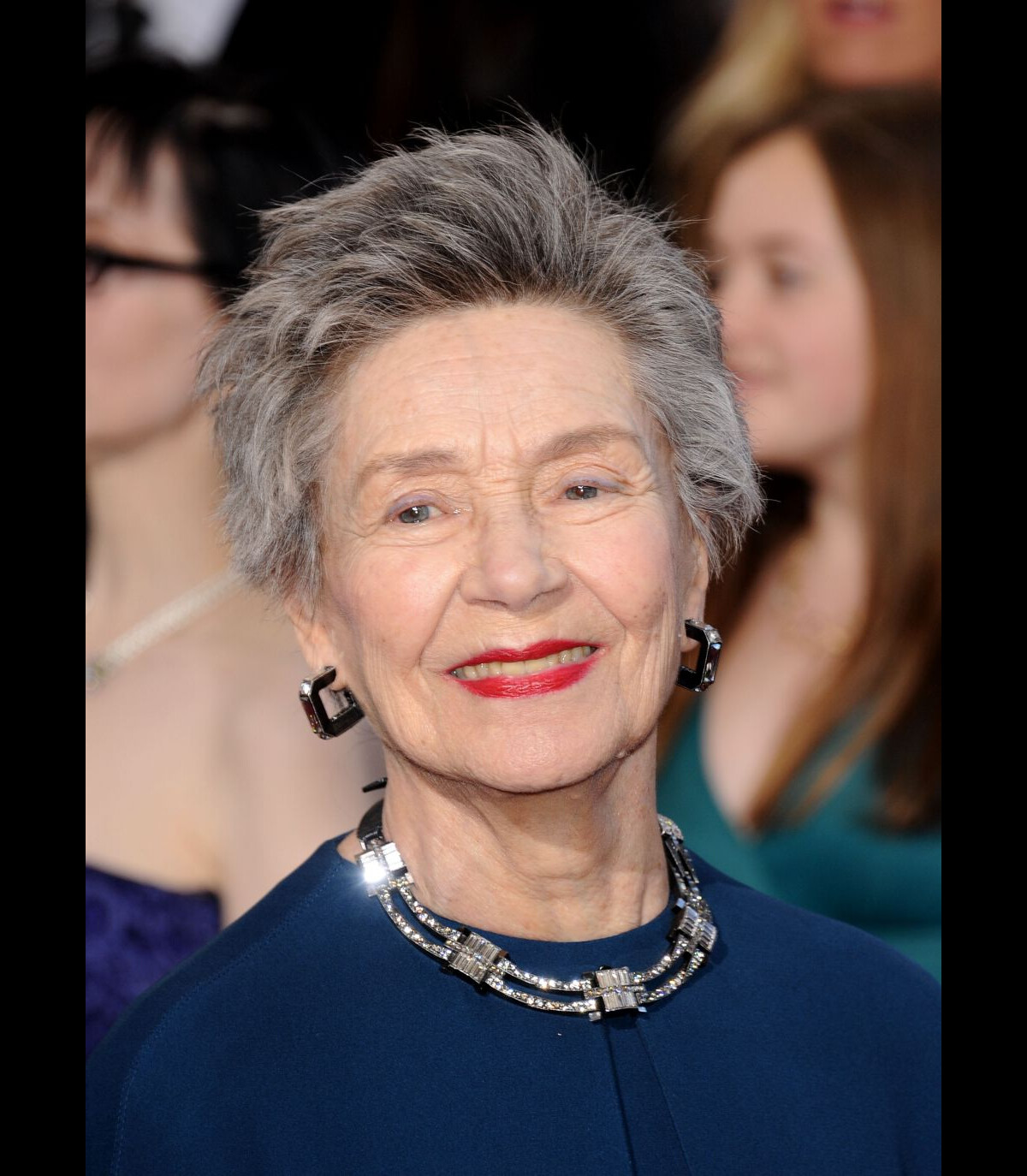 Photo : Emmanuelle Riva délicieuse et élégante lors des 85e Oscars au ...