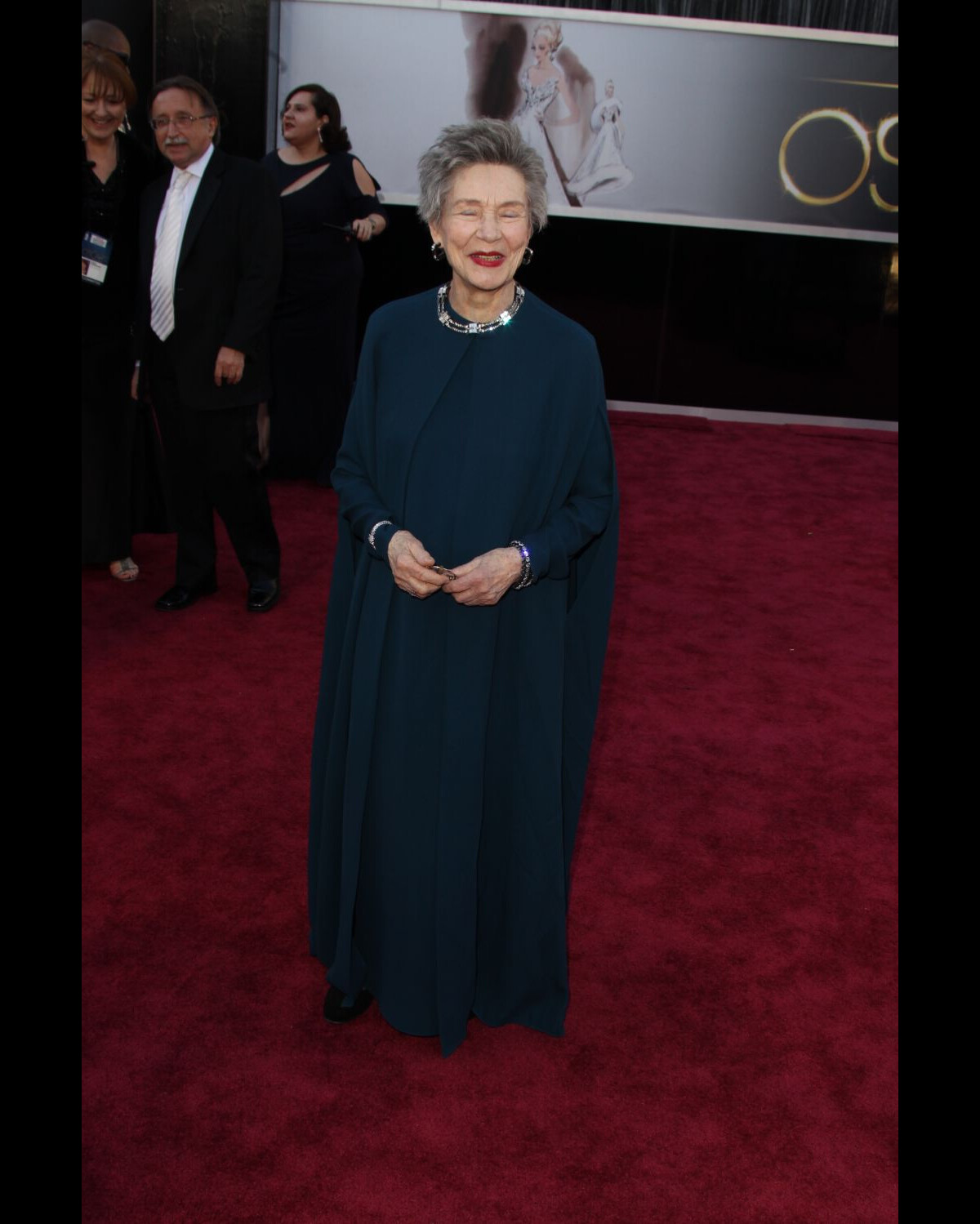 Photo : Emmanuelle Riva devant les photographes lors des 85e Oscars au ...