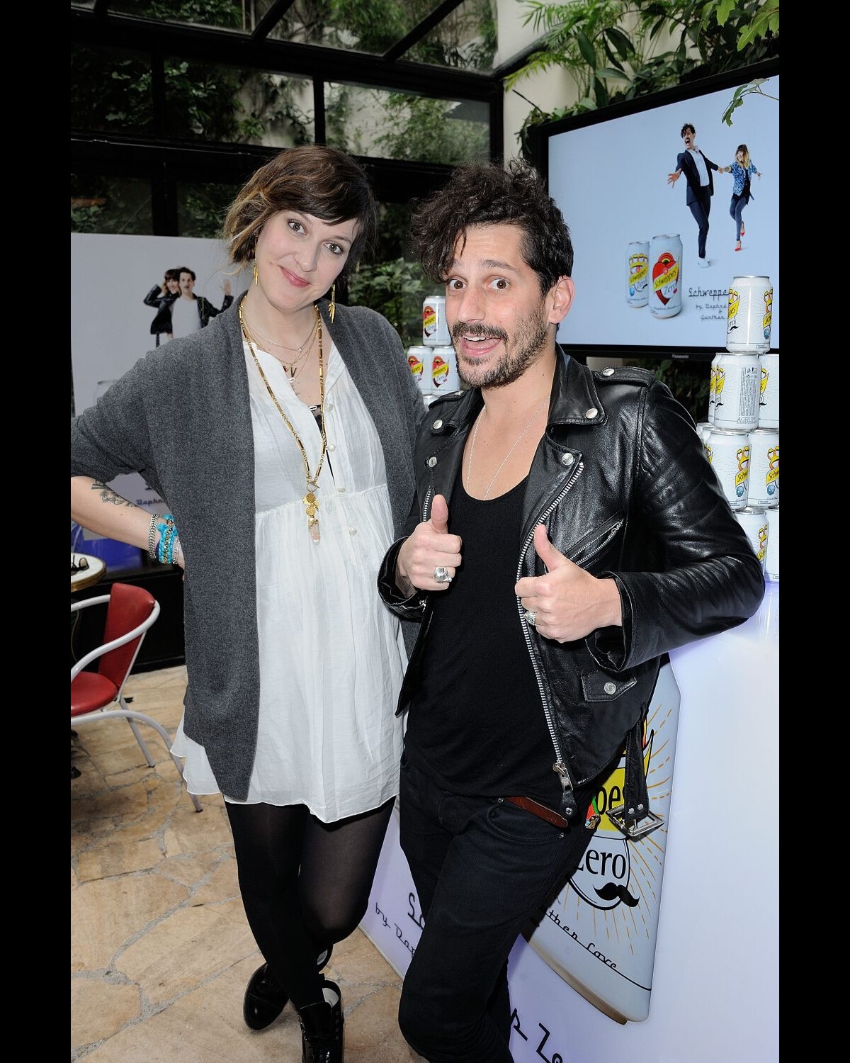 Photo : L'animatrice Daphné Bürki et Gunther Love présentent leurs ...